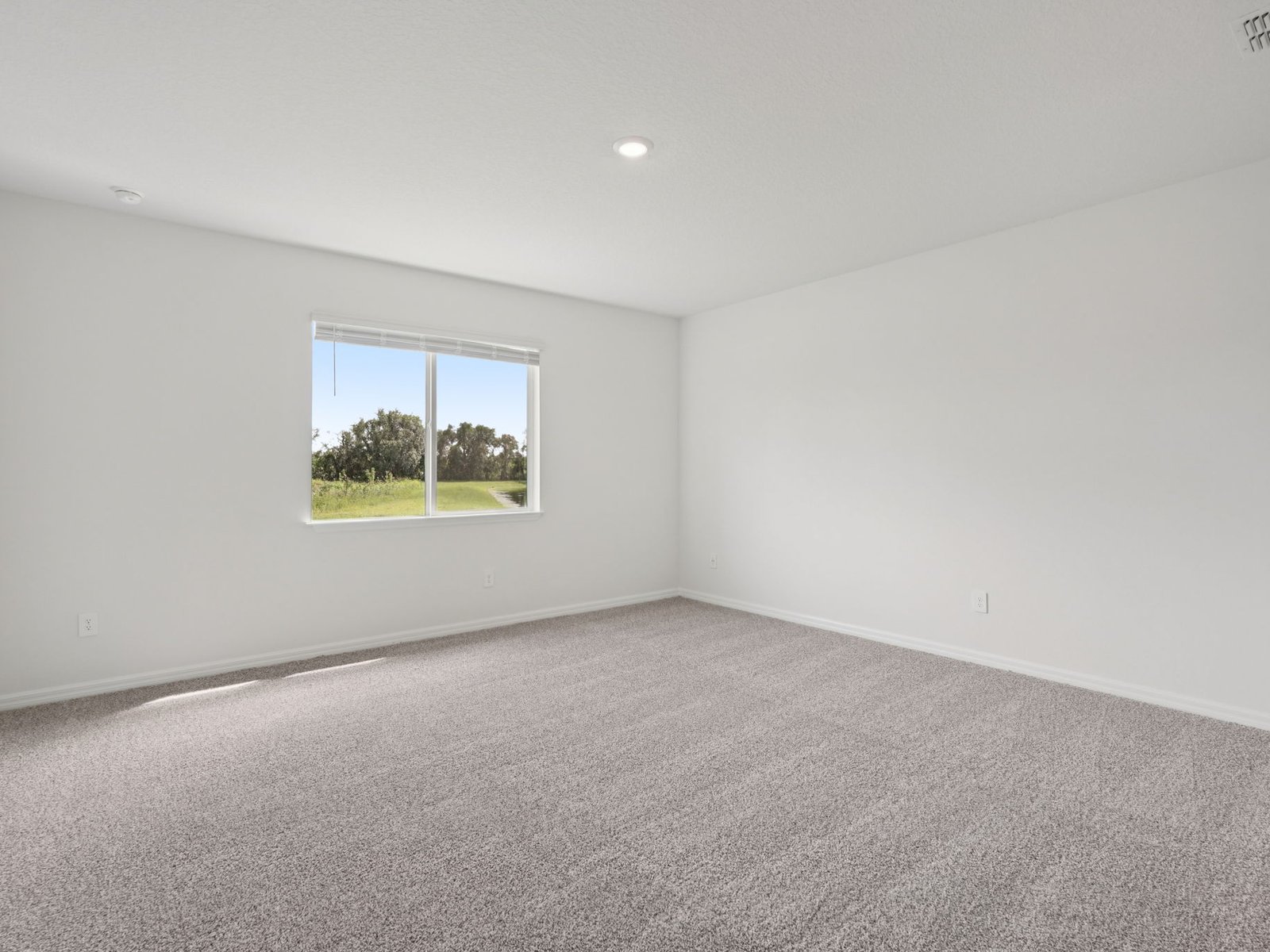 Two Rivers - Signature Series Zander Model