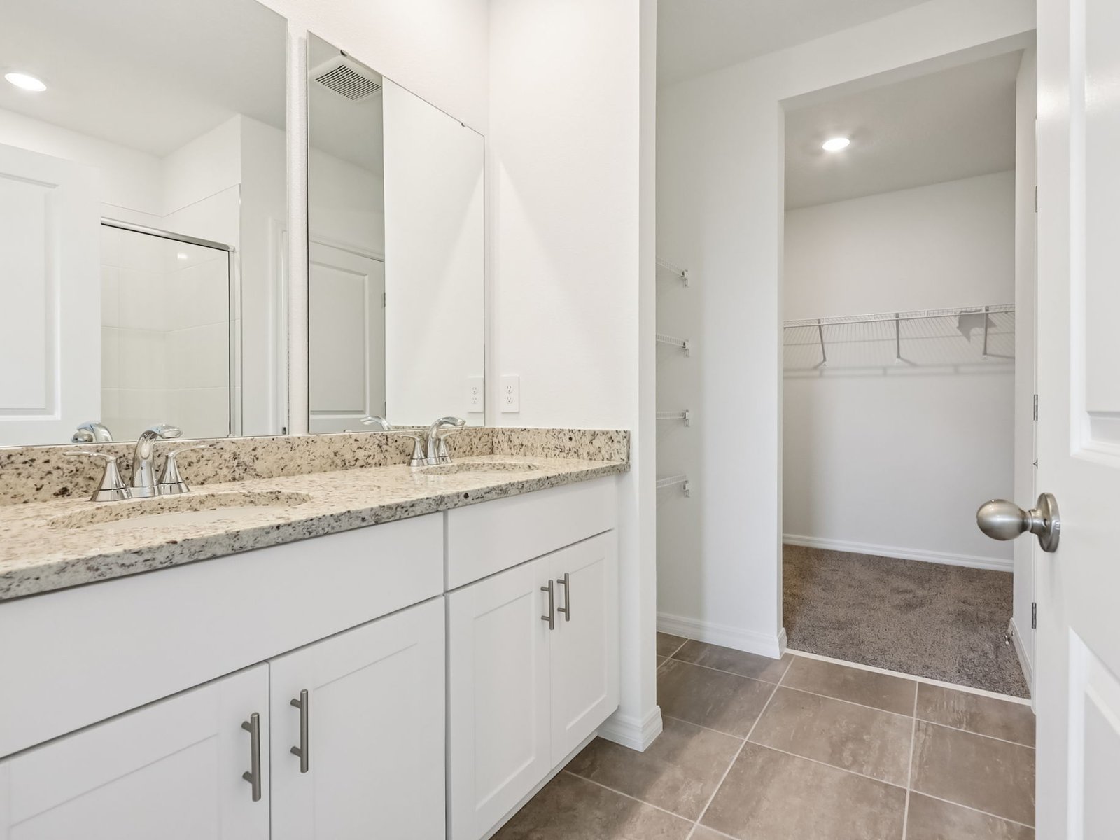 Hamilton Bluff - Classic Series Acadia Model