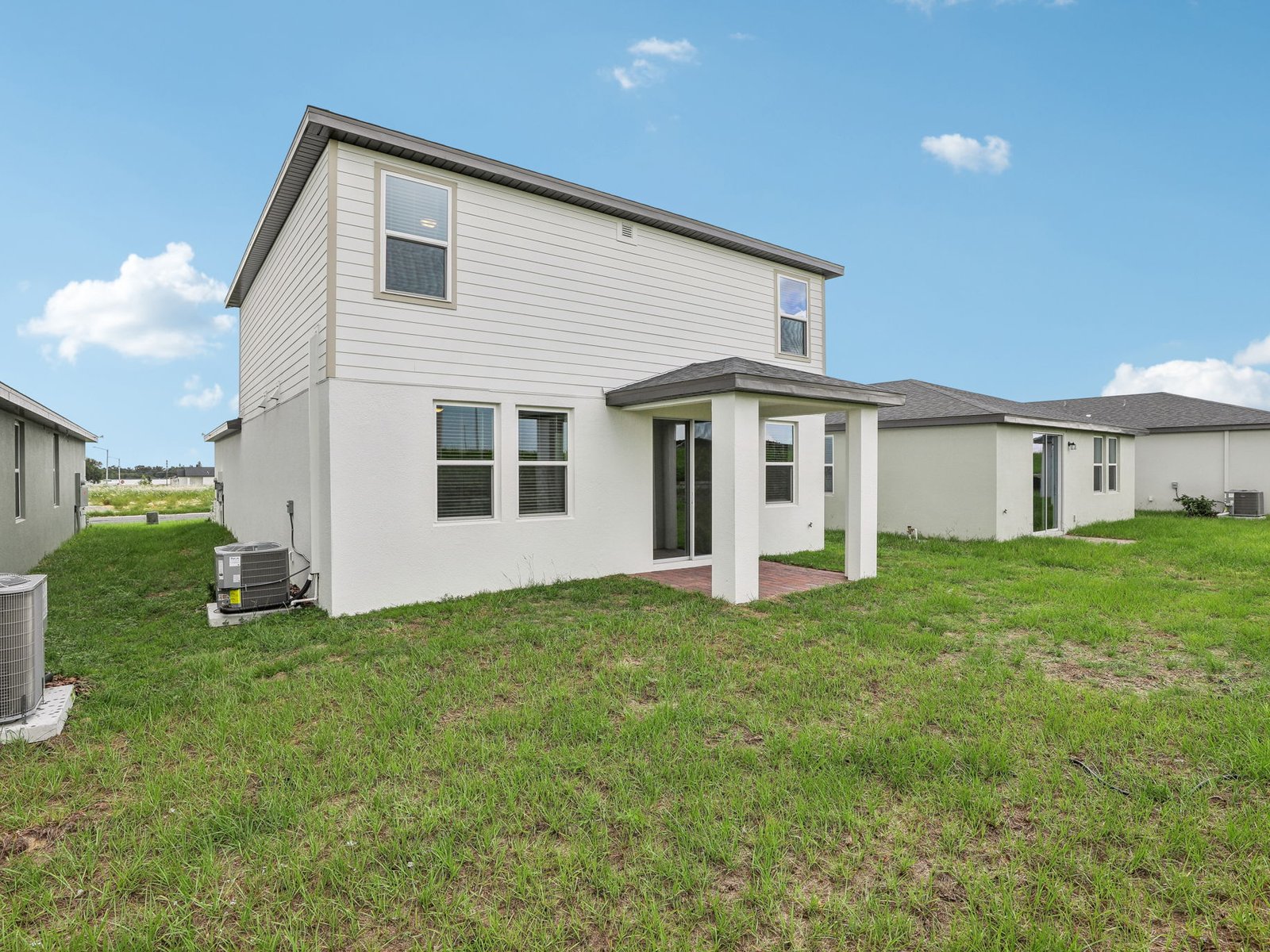 Hamilton Bluff - Classic Series Yellowstone Model