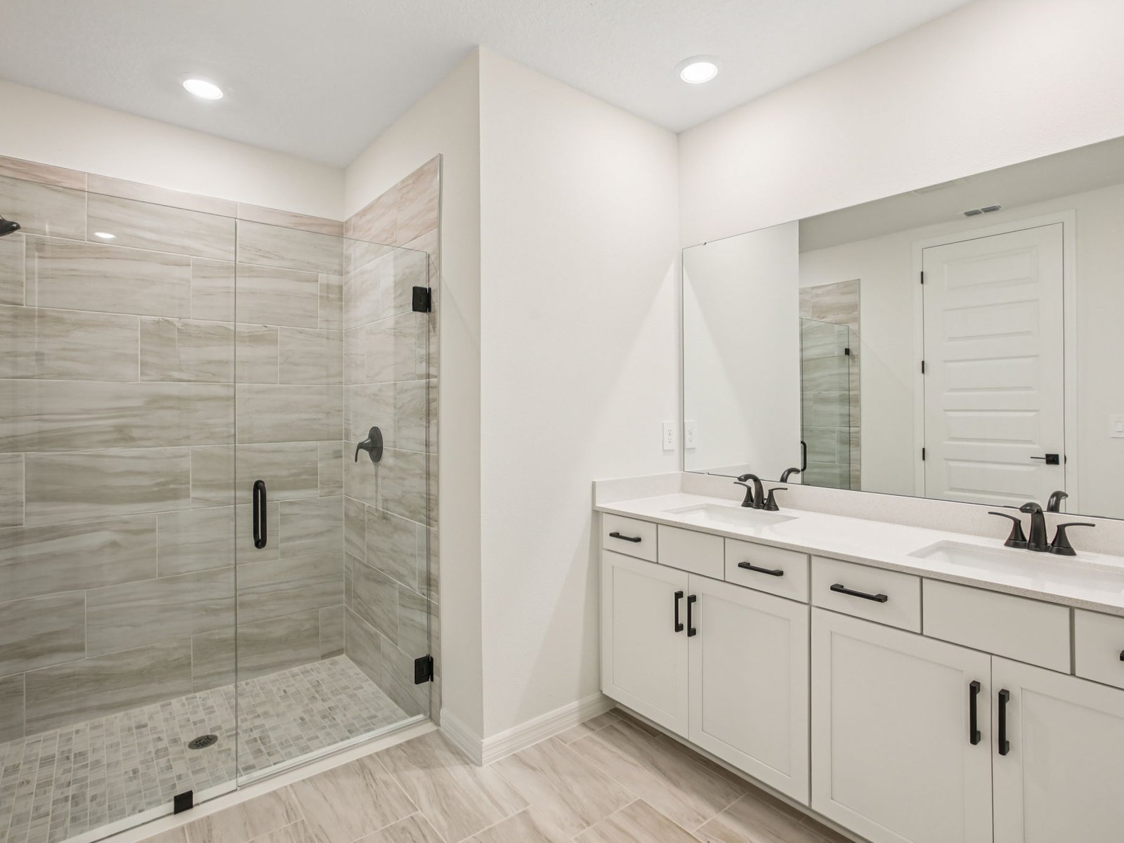 Two Rivers - Signature Series Jasmine Model